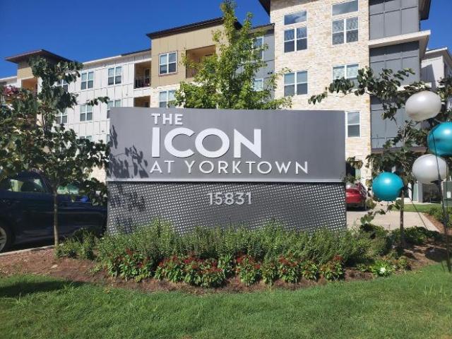 2 Br, 2 bath, Apartment 15831 Yorktown Crossing Pkwy