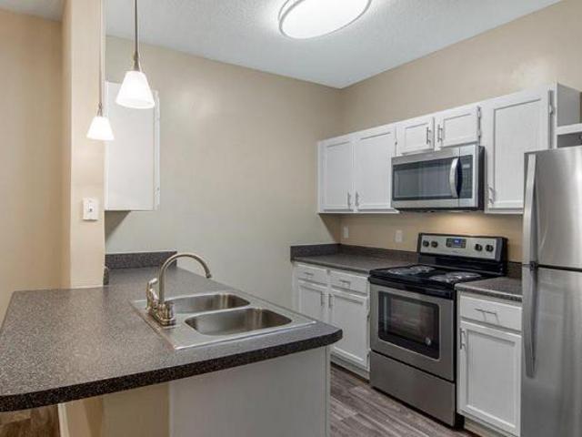 2 Br, 2 bath, Apartment 1501 Renaissance Dr NE