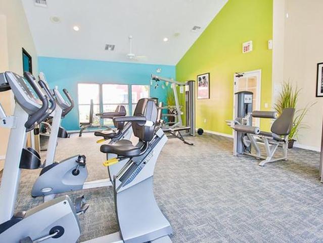 2 Br, 2 bath, Apartment 15251 S 50th Street