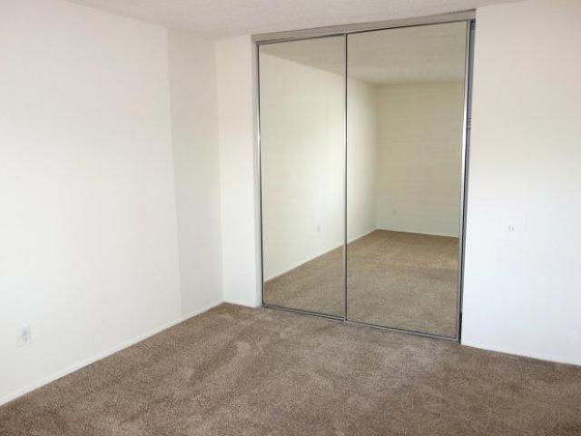 2 Br, 2 bath, Apartment 1539 Tavern Road