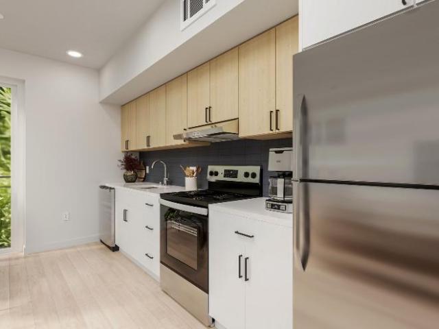 2 Br, 2 bath, Apartment 1655 N Allesandro Street