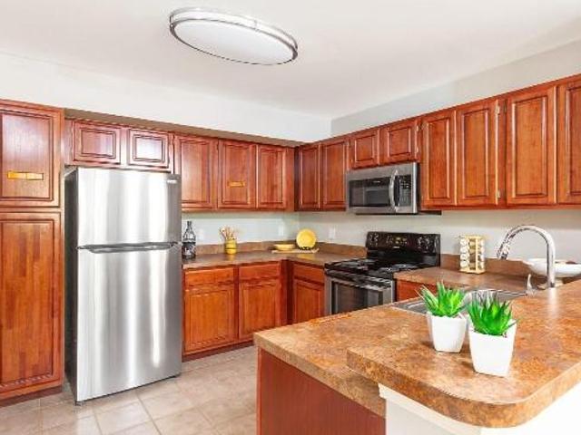 2 Br, 2 bath, Apartment 1632 North Federal Highway