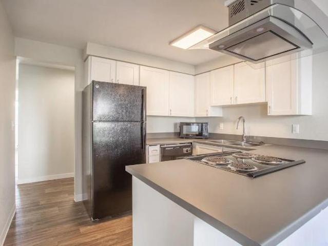 2 Br, 2 bath, Apartment 1700 NE 162nd Ave