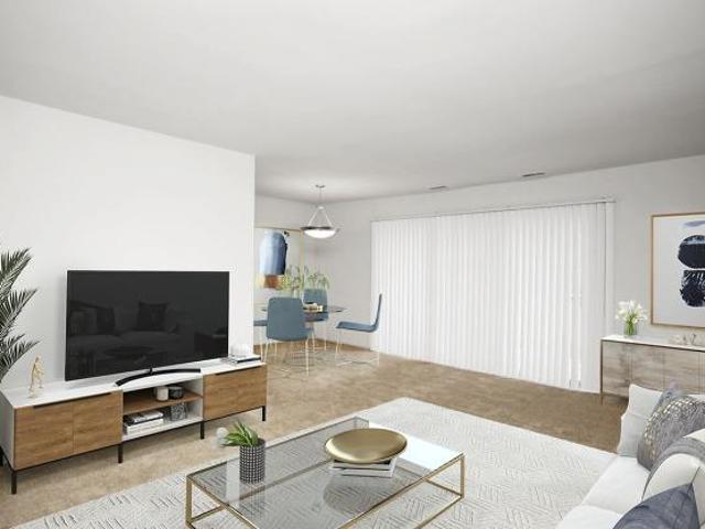 2 Br, 2 bath, Apartment 1729 Champlain Drive