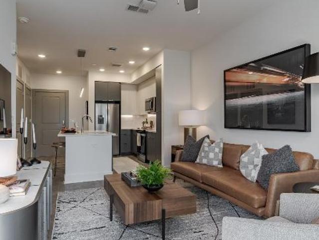 2 Br, 2 bath, Apartment 1850 Howell Mill Rd NW
