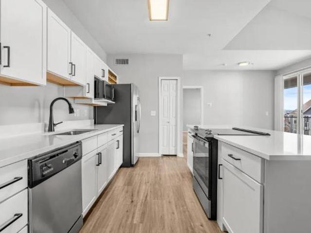 2 Br, 2 bath, Apartment 18931 E Briargate Lane
