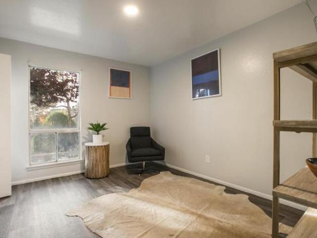 2 Br, 2 bath, Apartment 1896 Lorca Dr