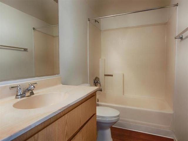 2 Br, 2 bath, Apartment 1801 N 83rd Ave