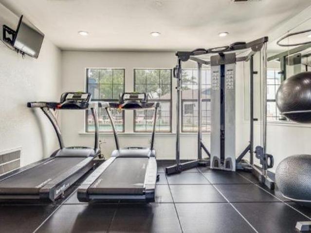 2 Br, 2 bath, Apartment 1802 Apollo Rd