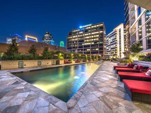 2 Br, 2 bath, Apartment 1900 McKinney Avenue