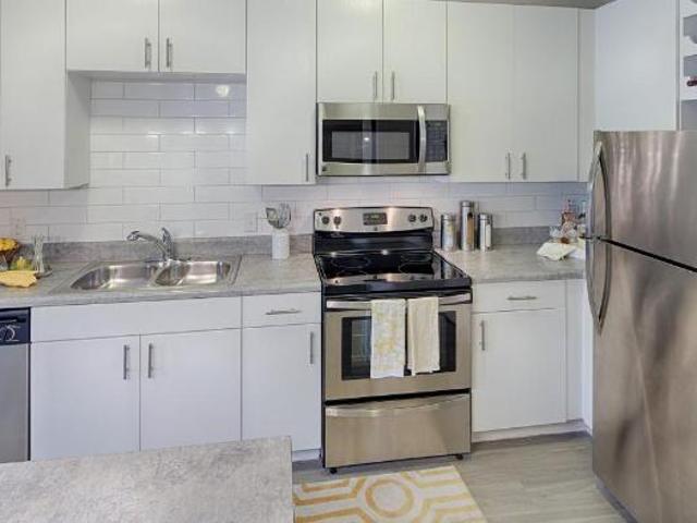 2 Br, 2 bath, Apartment 1910 Capital Creek Dr