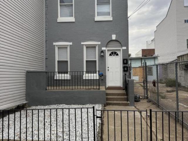 2 Br, 2 bath, Apartment 1933 West Huntingdon Street