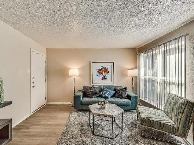 2 Br, 2 bath, Apartment 1930 Atlantic St