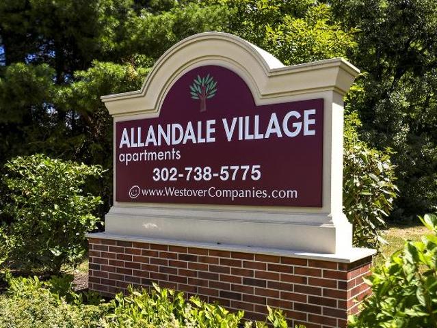 2 Br, 2 bath, Apartment 1 Allandale Drive