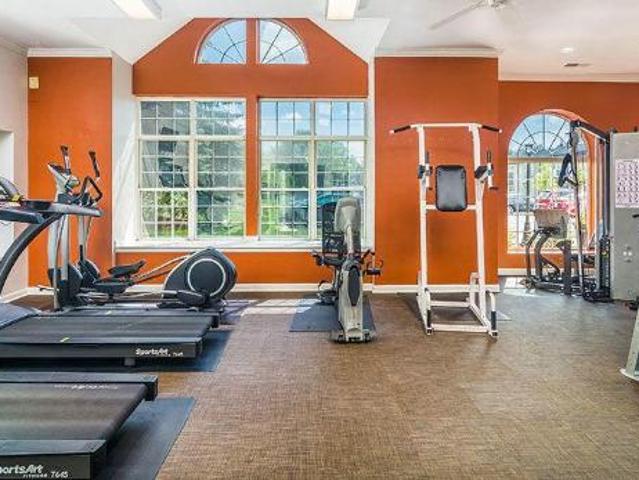2 Br, 2 bath, Apartment 1 Fountainhead Dr