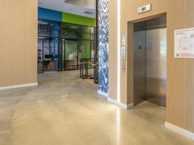 2 Br, 2 bath, Apartment 1 Green Island Blvd