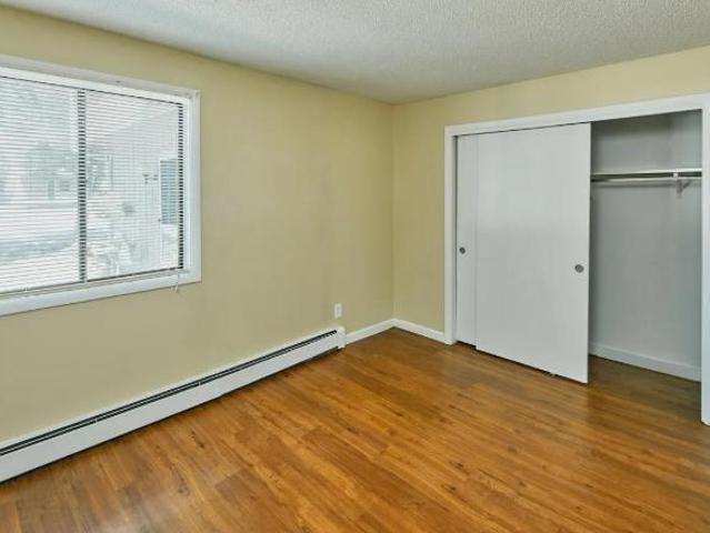 2 Br, 2 bath, Apartment 1 Juniper Drive