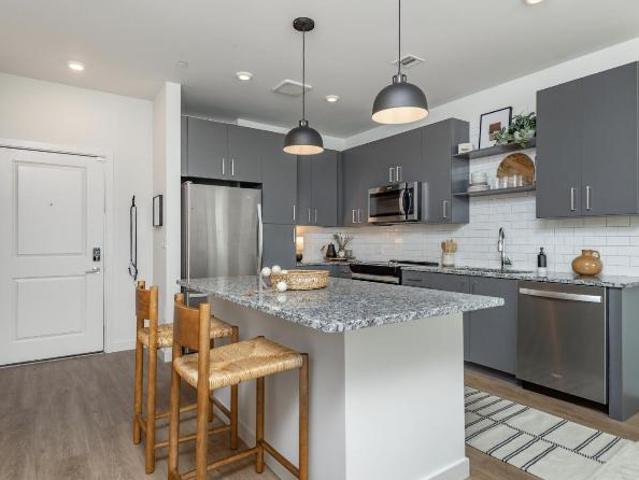 2 Br, 2 bath, Apartment 1 Kingston Collection Way