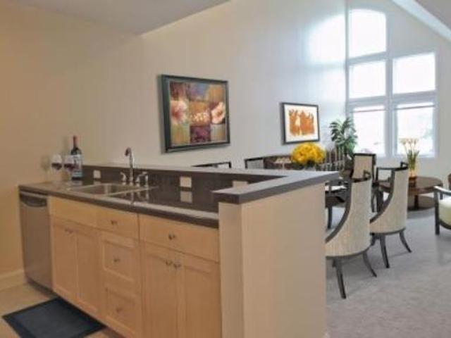 2 Br, 2 bath, Apartment 1 Norwest Dr