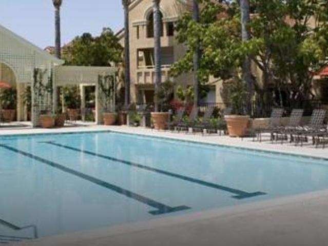 2 Br, 2 bath, Apartment 1 San Leon