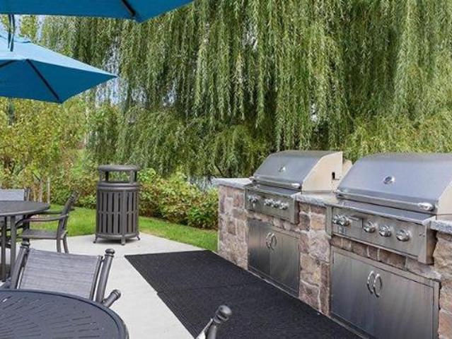 2 Br, 2 bath, Apartment 1 Seven Springs Ln
