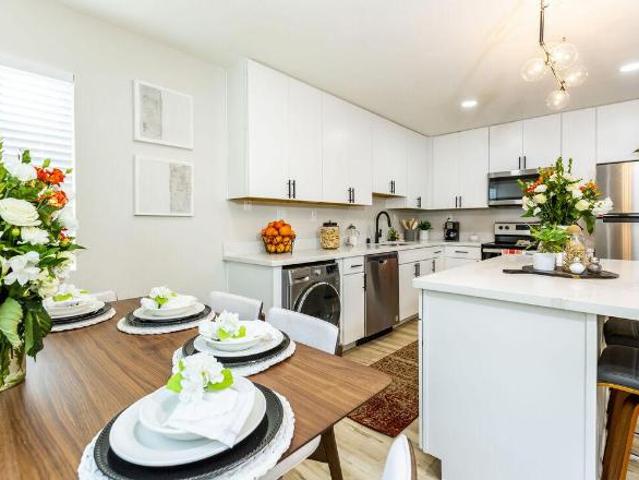2 Br, 2 bath, Apartment 1 Shoal Ct