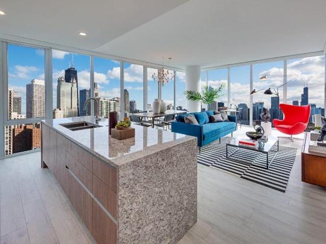 2 Br, 2 bath, Apartment 204 W Hill St
