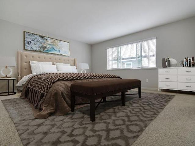 2 Br, 2 bath, Apartment 2000 Park Avenue