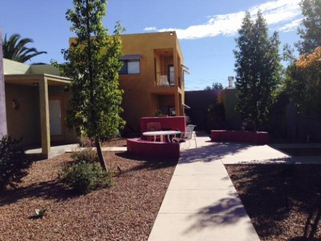 2 Br, 2 bath, Apartment 2008 E 1st Street