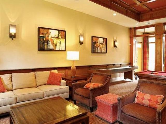 2 Br, 2 bath, Apartment 200 Brisbane Woods Way