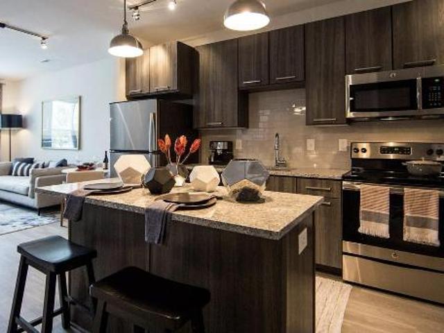 2 Br, 2 bath, Apartment 200 Park at North Hills St
