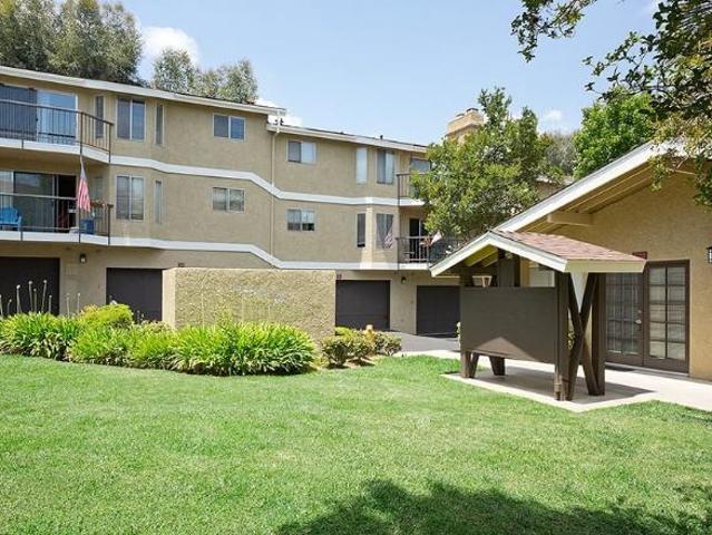 2 Br, 2 bath, Apartment 200 W Olive Ave