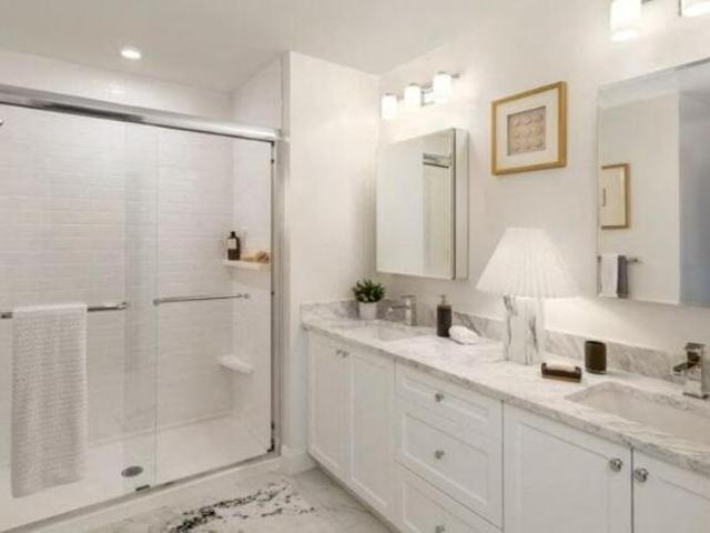 2 Br, 2 bath, Apartment 201 Sherman Rd