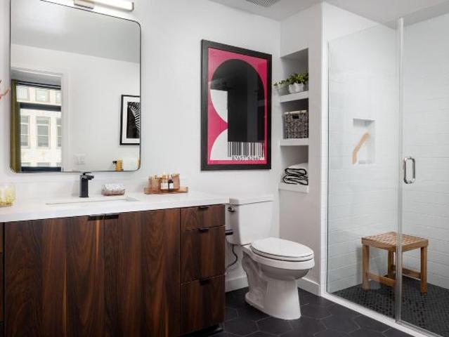 2 Br, 2 bath, Apartment 201 The Promenade N