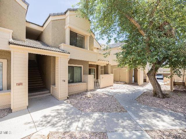 2 Br, 2 bath, Apartment 2035 S Elm Street