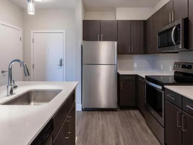 2 Br, 2 bath, Apartment 20 Corporate Dr