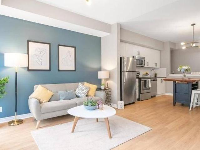 2 Br, 2 bath, Apartment 20 Carnation Avenue