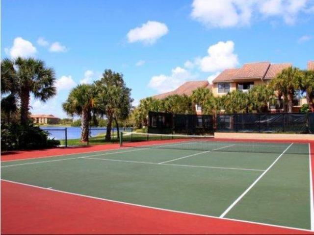 2 Br, 2 bath, Apartment 21409 Town Lakes Drive