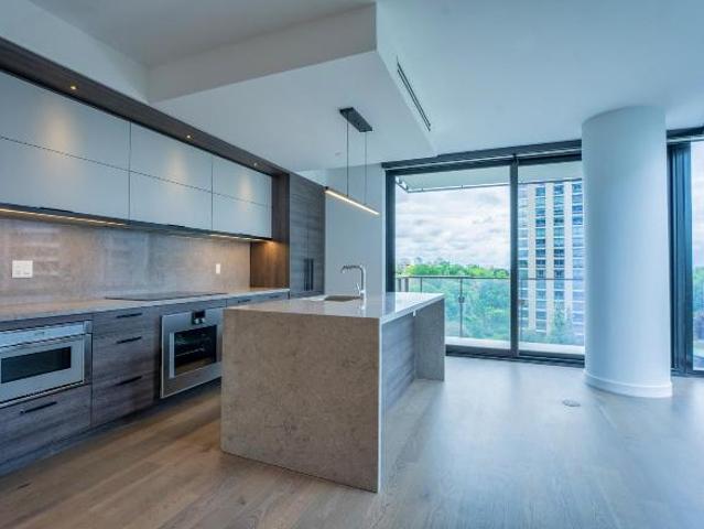 2 Br, 2 bath, Apartment 215 Lonsdale Road