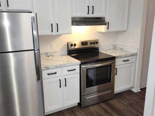 2 Br, 2 bath, Apartment 2160 Walcott Rd