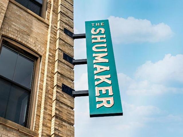 2 Br, 2 bath, Apartment 219 North Columbus Street