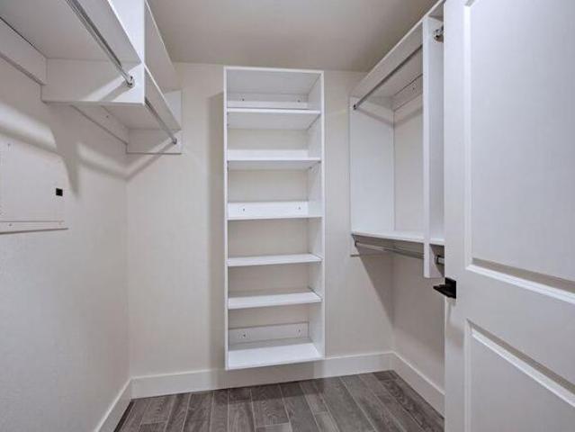 2 Br, 2 bath, Apartment 21150 N Tatum Blvd