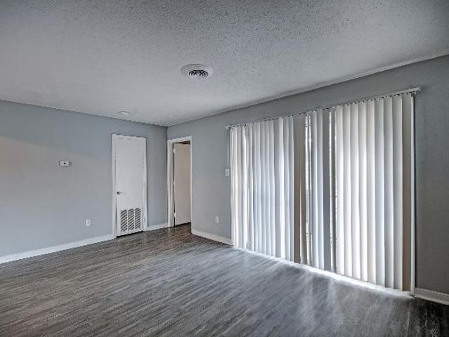 2 Br, 2 bath, Apartment 225 W Mcdowell Road