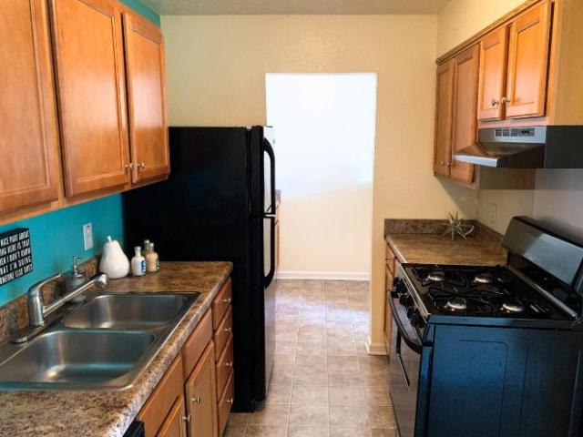 2 Br, 2 bath, Apartment 2283 Plaster Rd NE