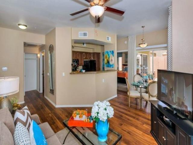 2 Br, 2 bath, Apartment 2222 N McQueen Rd
