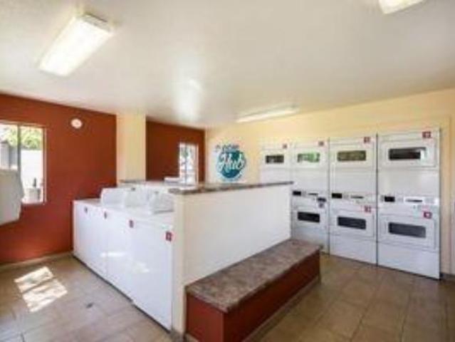 2 Br, 2 bath, Apartment 2343 W Main St