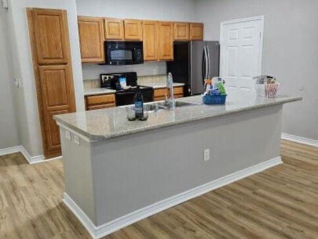 2 Br, 2 bath, Apartment 2355 Lebanon Rd