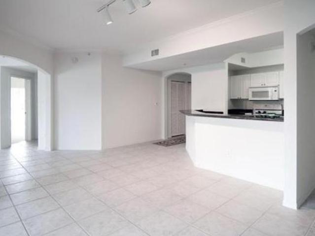 2 Br, 2 bath, Apartment 2301 Wellington Green Drive
