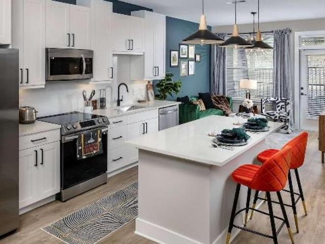 2 Br, 2 bath, Apartment 230 Martin Luther King Jr Dr SE
