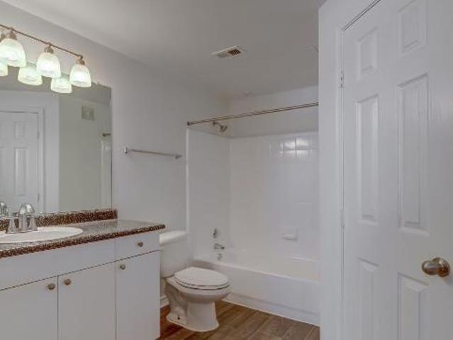 2 Br, 2 bath, Apartment 2530 Sara Jane Pkwy